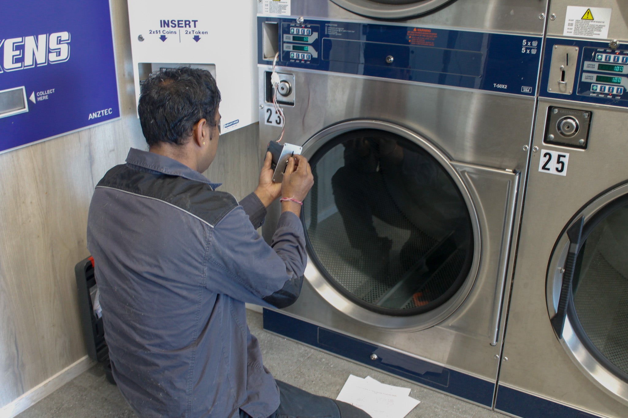 Should You Consider Going Cashless with Tokens | Electric Laundry ...